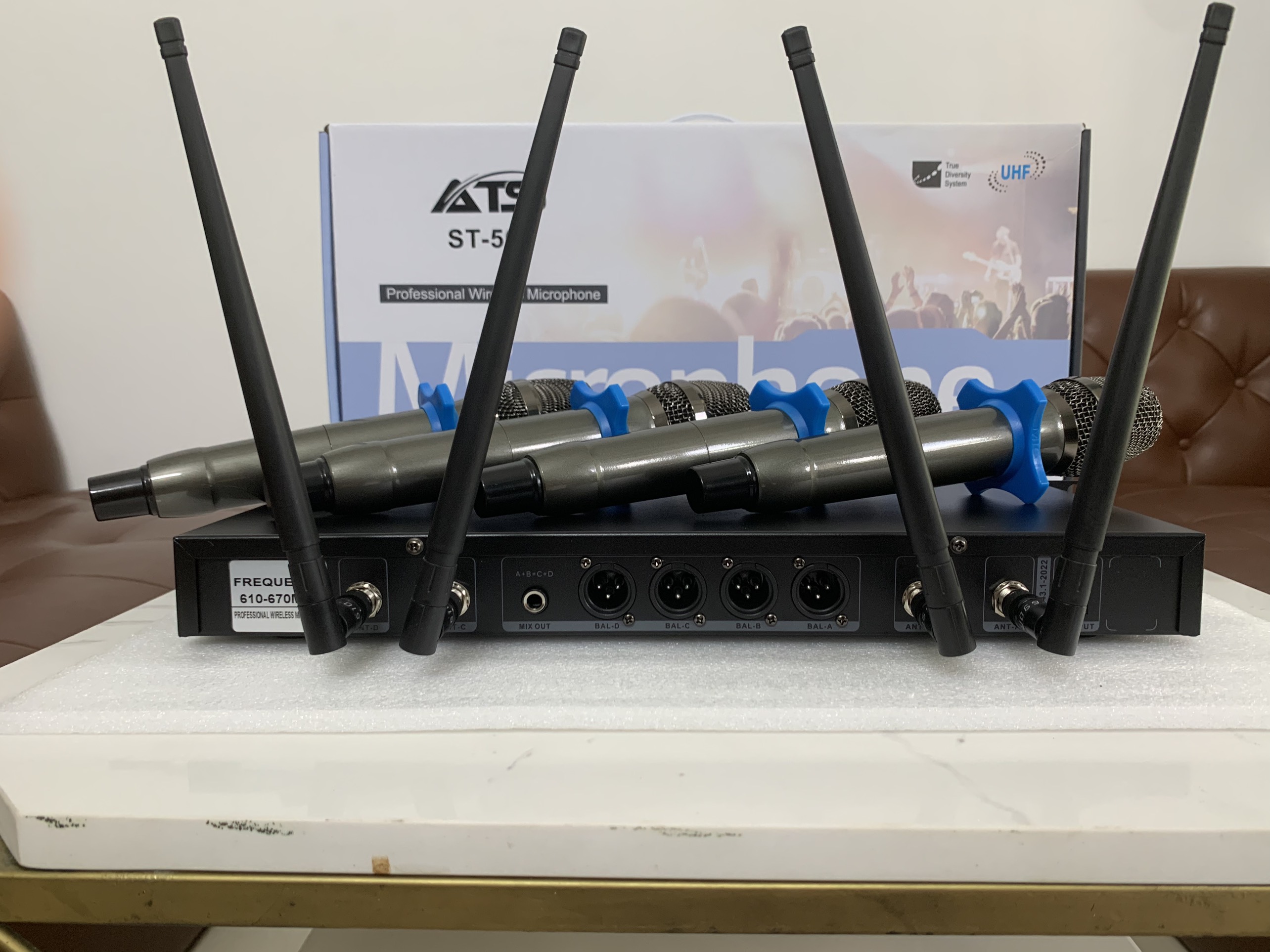 Bộ micro không dây cầm tay ATS ST-560